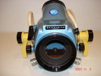 Underwater Photography: HASSELBLAD UNDERWATER HOUSING